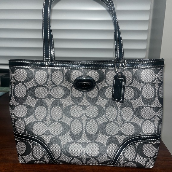 Coach | Bags | Rare 200s Coach Signature Black Monogram Shoulder Bag ...